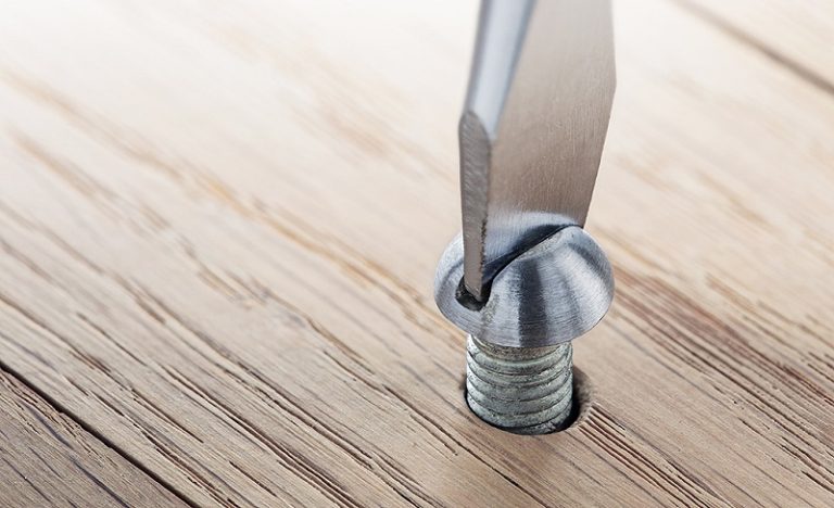 What is the Best Super Glue for Screws? - Bits Of Days